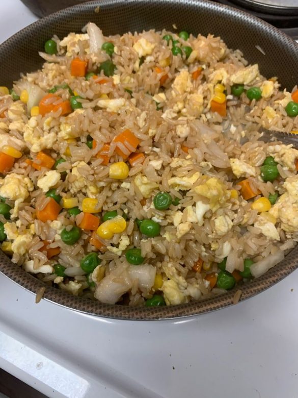 10 MINUTE SIMPLE EGG FRIED RICE