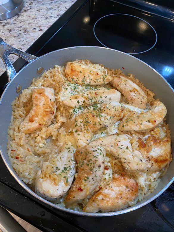 Chicken Scampi with Garlic Parmesan Rice