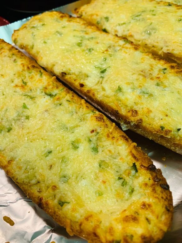Absolutely Outrageous Cheesy Garlic Bread